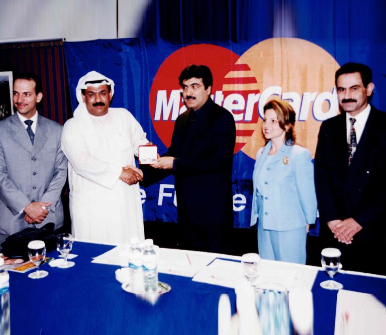About CrediMax – CrediMax